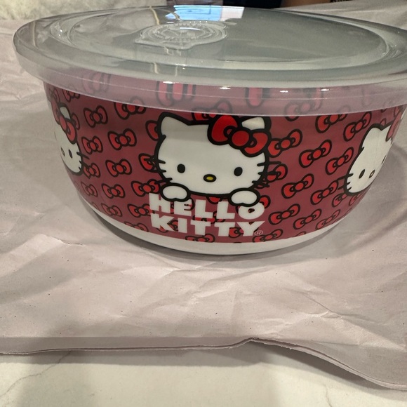 Kitchen | Hello Kitty Tupperware | Poshmark